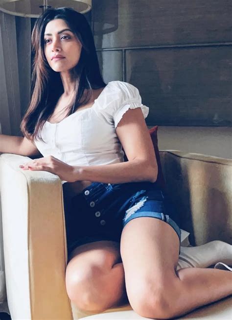 Mamta Mohandas R Malluhorny