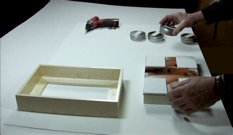 HOW TO USE OUR FLOATER FRAMES WITH CRADLES FOR PANEL PAINTINGS OR MOUNTED PHOTOGRAPHS I