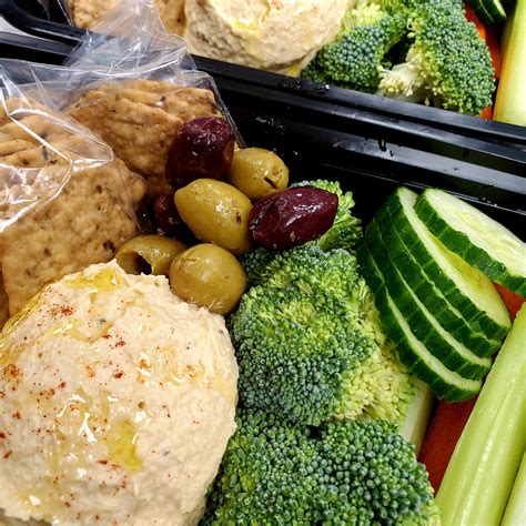 Mediterranean Snack Pack 13oz — Chef Neals