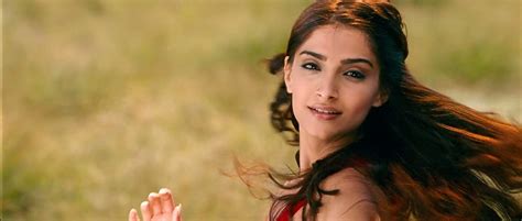 Sonam Kapoor Nude Pics Page 1