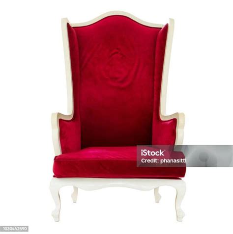 흰색 배경에 고립 된 빨간 벨벳 패브릭과 우아함 나무의 자 장식 의자에 대한 스톡 사진 및 기타 이미지 의자 왕좌 대형 Istock