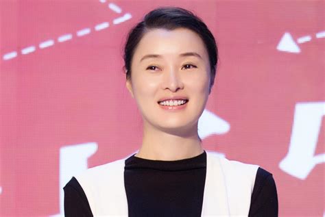 吴越北京女子图鉴变人生导师 成戚薇真爱