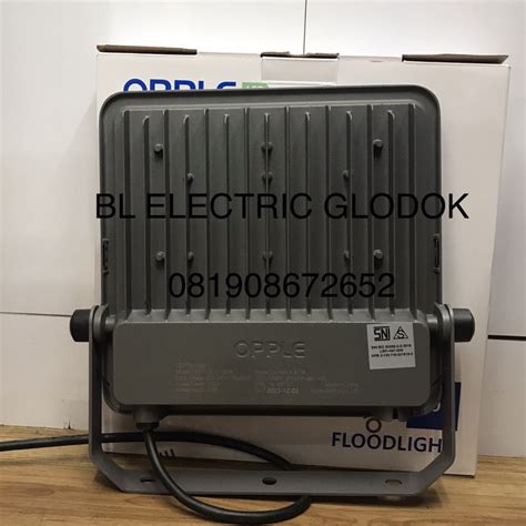 Lampu Sorot LED OPPLE 100 Watt Floodlight E IV 100W E4 Putih Kuning Bintang Mas Abadi