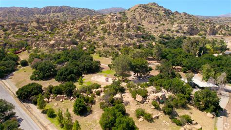Chatsworth Ca City Guide About Living In Chatsworth