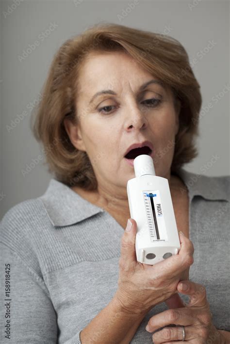 Foto De Model Spirometry Consist In Measuring The Volume And The Flow