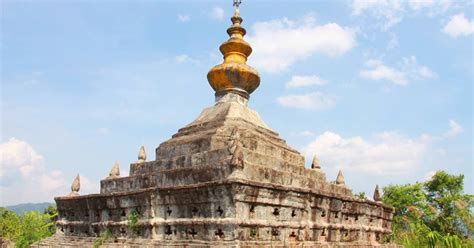 ແຫຼ່ງທ່ອງທ່ຽວແຂວງຜົ້ງສາລີ ທ່ອງທ່ຽວ ທາດອົງໄຫ ເມືອງຍອດອູ