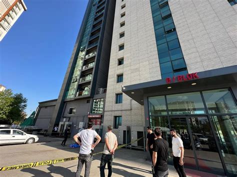 Diyarbakırda Korkunç Olay Bunalıma Giren Kadın Kendini 14 Kattan