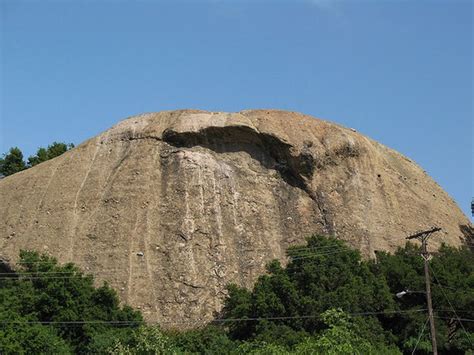 Eagle Rock Rockhighland Park And Los Angeles