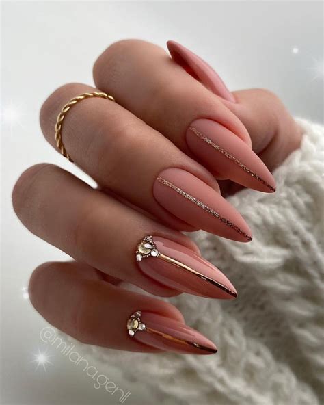 Stiletto Wedding Nails Trendy Designs For A Chic Bridal Look
