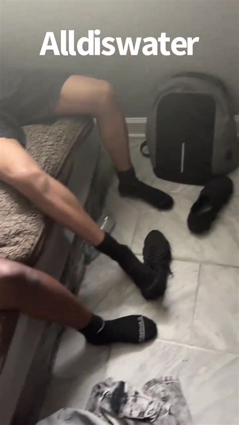 Clown Teasing The Homies Thisvid Com