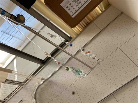 総合病院へ 上行結腸憩室炎