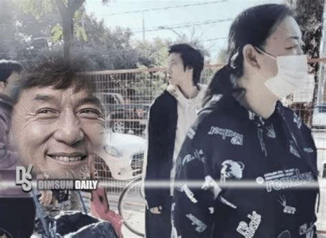 Social Media Users Flood Jackie Chan S Weibo Asking Him To Help Estranged Daughter Etta Ng