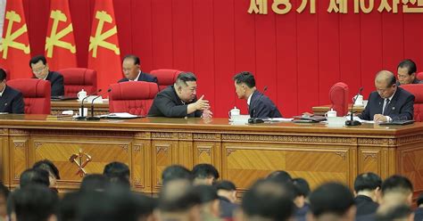 김정은 경제 확연한 상승세전원회의서 대외ㆍ군사언급없이 종료