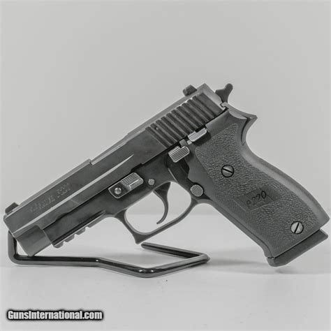 Sig Sauer P220
