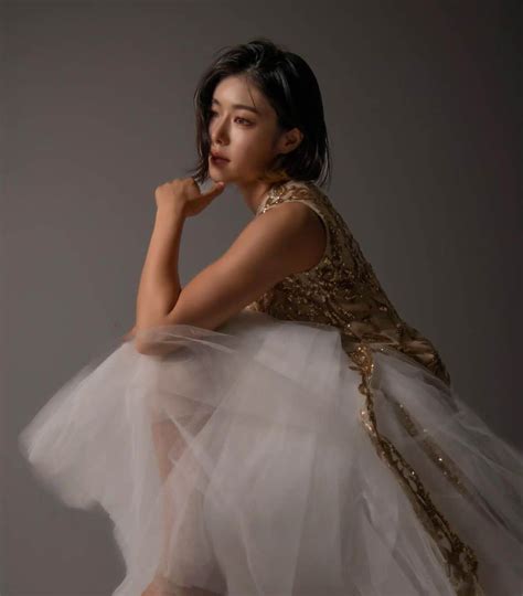 とももとももさんのインスタグラム写真 とももとももinstagram 「 👼 📸 Fukumitadaishi 作品撮り