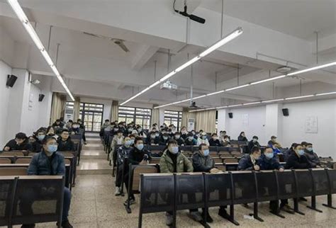 学院举办长电集成电路绍兴有限公司2023届毕业生专场招聘会 数理信息学院