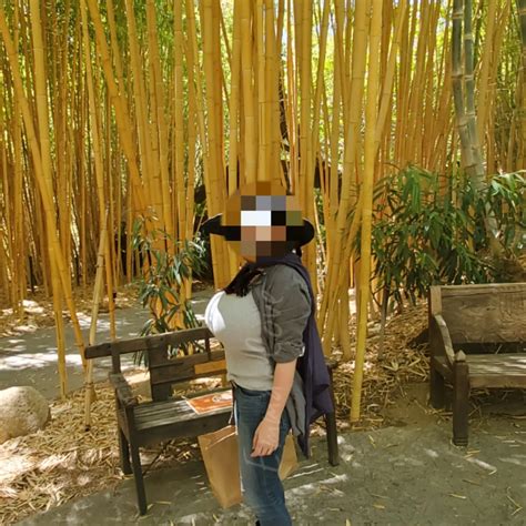 Emma Cove Trying To Hide Her Massive Cc Tits Scrolller