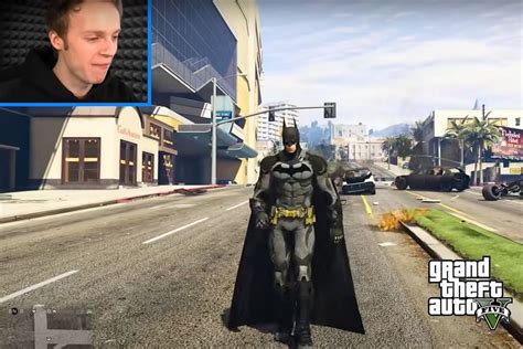 Streamer Plays As Batman In Gta 5 Using Mods