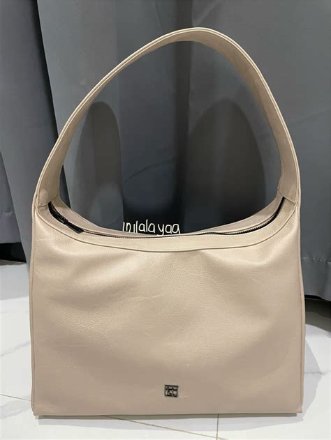 Tas Flicka Fesyen Wanita Tas And Dompet Di Carousell