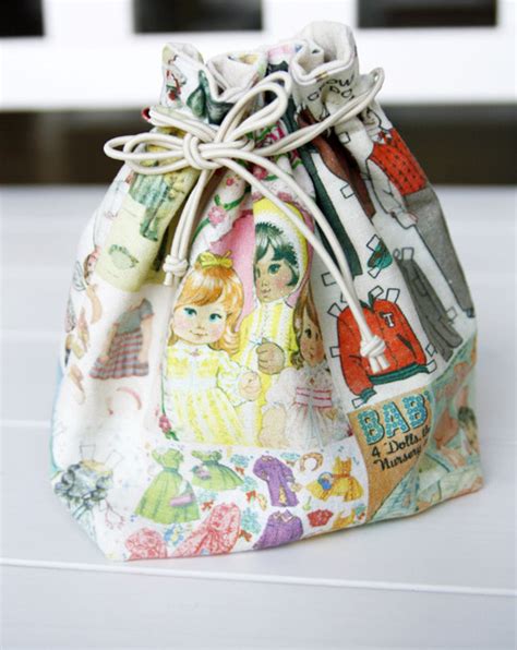 Drawstring Fabric Gift Bag Tutorial DIY Tutorial Ideas