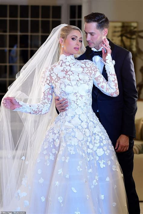 Paris Hilton Is Married Heiress Ties The Knot With Carter Reum Nicki