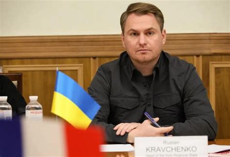 Працівники Київської ОВА перерахують на допомогу “Охматдиту” денну зарплату Кравченко