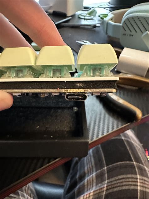 Update Bent Usb Port In Wooting R Wootingkb