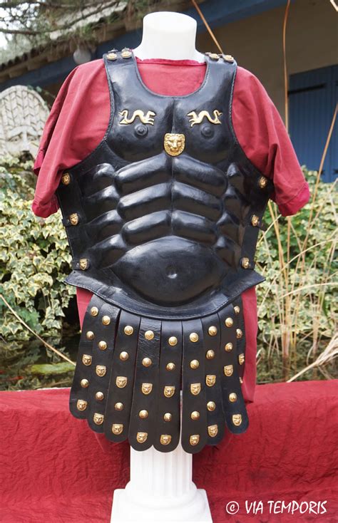 Cuirasses Et Protections Diverses