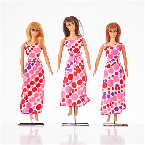 Bilder Zu 4683031 Barbie 3 1116 Bl Tnt Dramatic Living Barbie