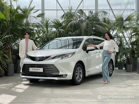 포토 토요타 시에나 하이브리드 스타일·친환경 모두 잡았다