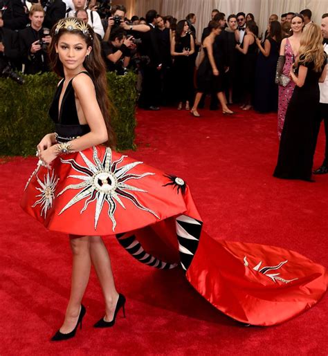 Zendayas Met Gala Looks Ranked From Least To Most Iconic