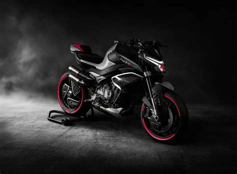 CFMOTO春风动力 发布概念型街车800NK代号NK C22街车 定风翼 摩托车社区 易车社区