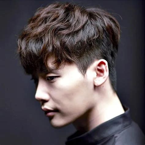 27 Stylish Two Block Haircuts For Men To Inspire Your Look