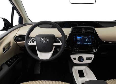 2016 Toyota Prius Review Photos And Specs Carmax