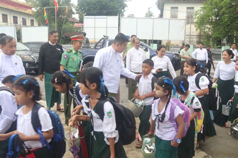 မွန်ပြည်နယ်ဝန်ကြီးချုပ် ဦးအောင်ကြည်သိန်း ၂၀၂၅ ၂၀၂၆ ပညာသင်နှစ်၊ အခ