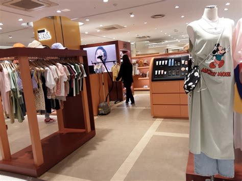 스타일난다 롯데잠실 쇼핑 정보와 주변 관광 명소 및 근처 맛집 여행 정보