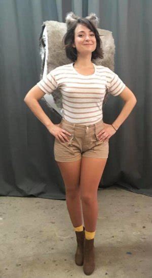 Whatami4242 Celebrities Milana Vayntrub