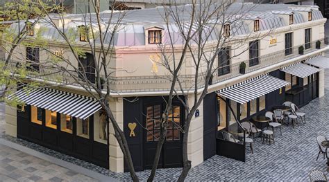 French Fashion Label Ami Paris Unveils First Cafe Concept In China Inside Retail Asia