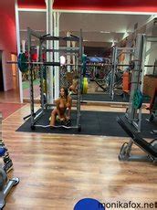 Hot Babe Monika Fox Loves Working Out Completely Naked In The Gym Photos