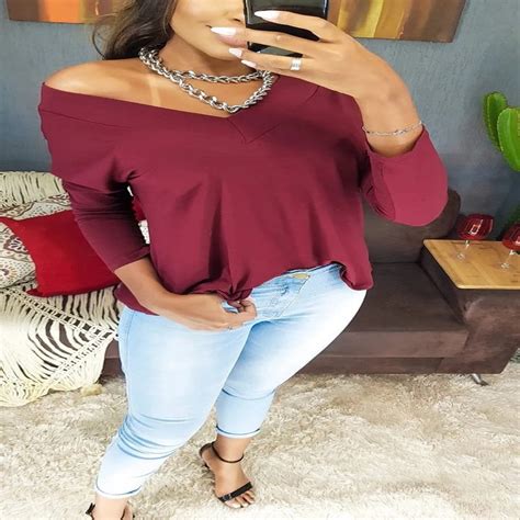 Blusa Feminina Em Malha Viscolycra Ampla Gola V Manga Longa Oversized Red Blue Moda Feminina