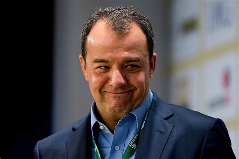 Sergio Cabral Desmaia Na Cadeia Ao Saber De Pedido De Prisão Do Filho Metrópoles