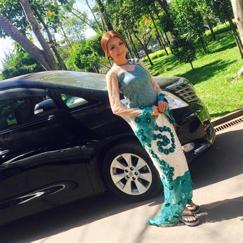 Poe Ei Phyu Sin Fashion Myanmar