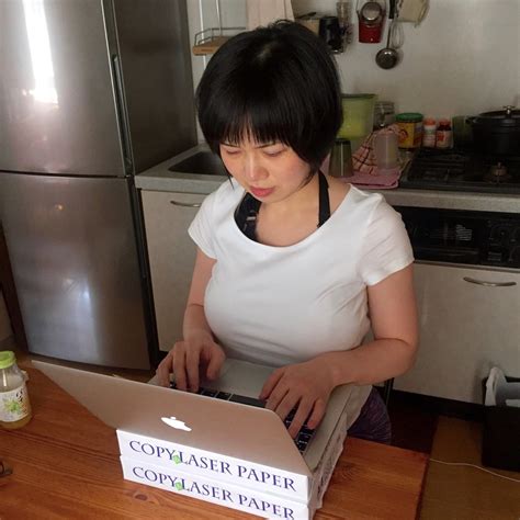 胸が大きい人向けの着付けノウハウをプロに聞いてみた！ Heart Closet 胸が大きな女性のためのメディア