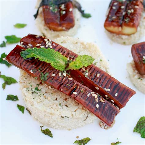 건강 식품 고급 초밥 고기없는 독특한 요리 맛있는 식사 미식가 미식가를위한 식사 민트 민트 잎 민트 장식 민트향 비건 스시 비건 요리 비건 채식