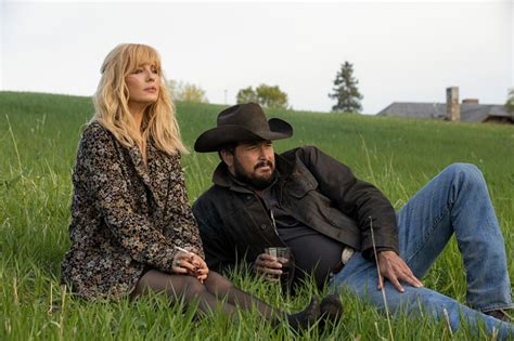 For Yellowstone Breakout Beth Dutton Fan Favorite Isnt Guaranteed