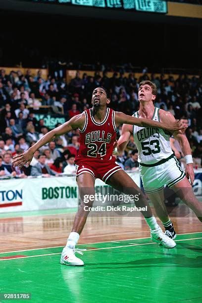 Chicago Bulls Joe Kleine Photos And Premium High Res Pictures Getty