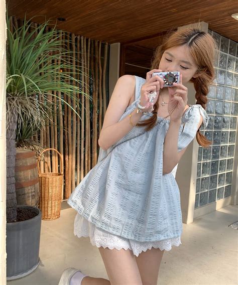 셔링 주름 나시 민소매 서스펜더 블라우스 여름 여성 여자 스퀘어넥 리본 코튼 밴딩 탑 상의 봄 간절기 바캉스룩 리조트룩 여행