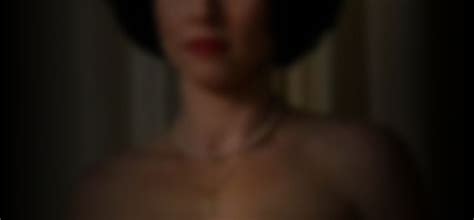 See The Hottest Linda Cardellini Sexy Scenes For Free Mr Skin