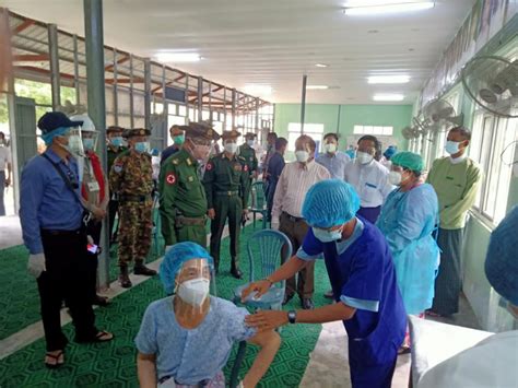 ဒဂုံမြို့သစ် မြောက်ပိုင်း မြို့နယ်တွင် အသက် ၆၅ နှစ်အထက် သက်ကြီးဘိုးဘွားများအား ကိုဗစ် ၁၉ ရောဂ