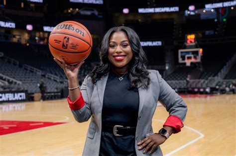 How Dotsons Tenacity Led Her To The Atlanta Hawks Alabama Aandm University